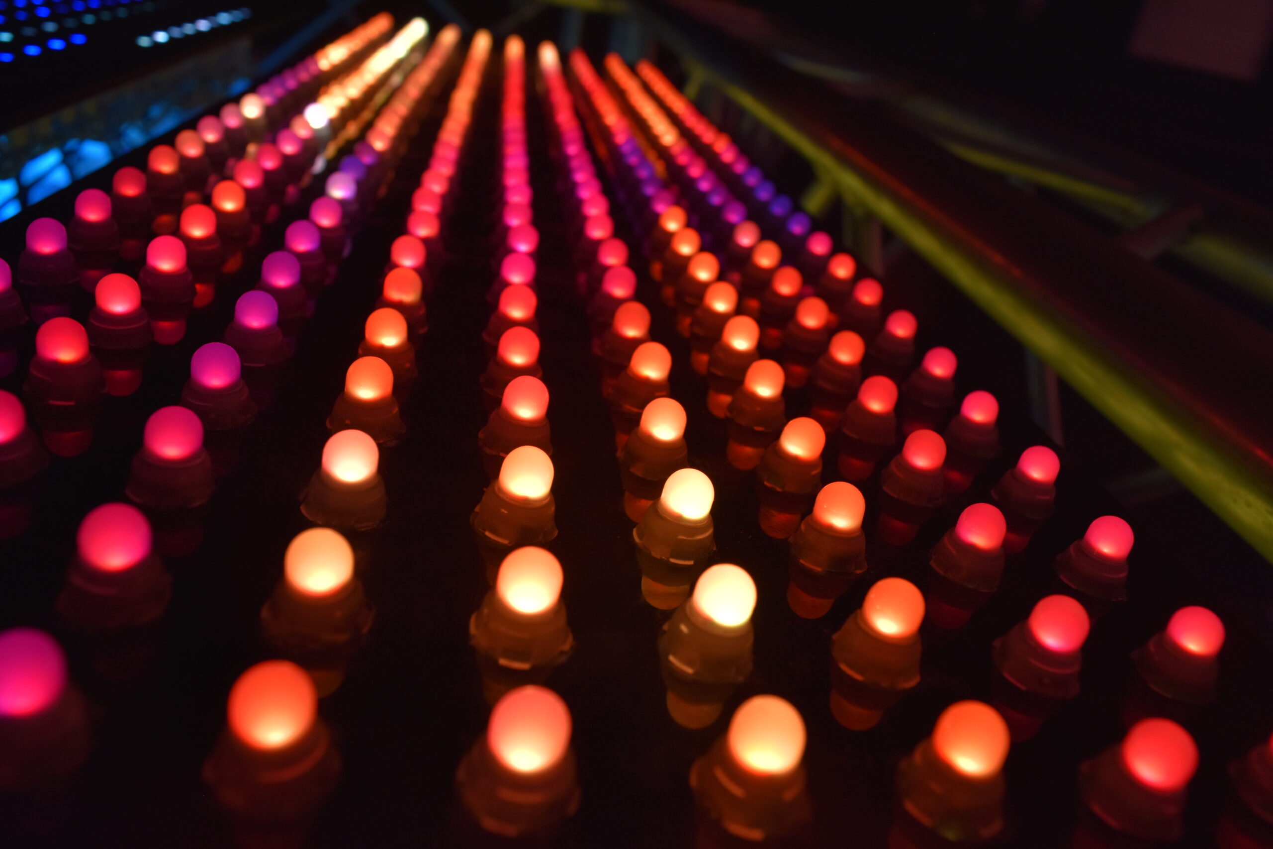 Bullet Pixels - Minleon (USA) International