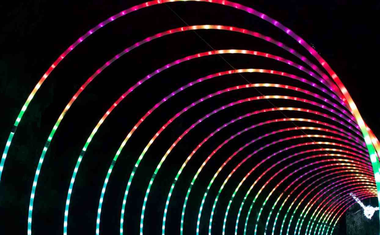 Pebble Lights - Minleon (USA) International